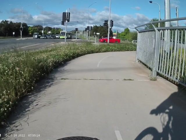 Pedestrian Crossing Close Call - UpRide.cc - Make Cycling Safer