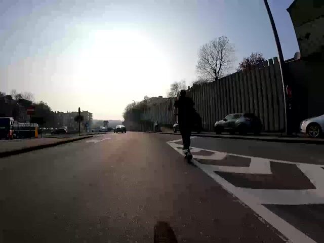 Sidewalk curb before cycle path - UpRide.cc - Make Cycling Safer